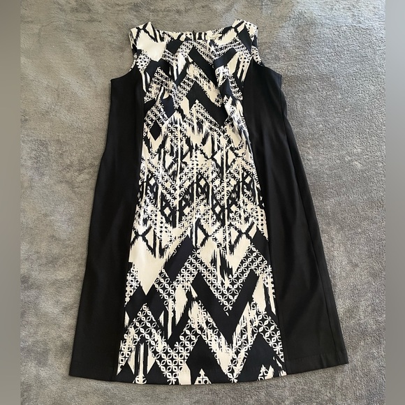 Dress Barn | Dresses | Dress Barn Black And White Geometric Print Dress ...